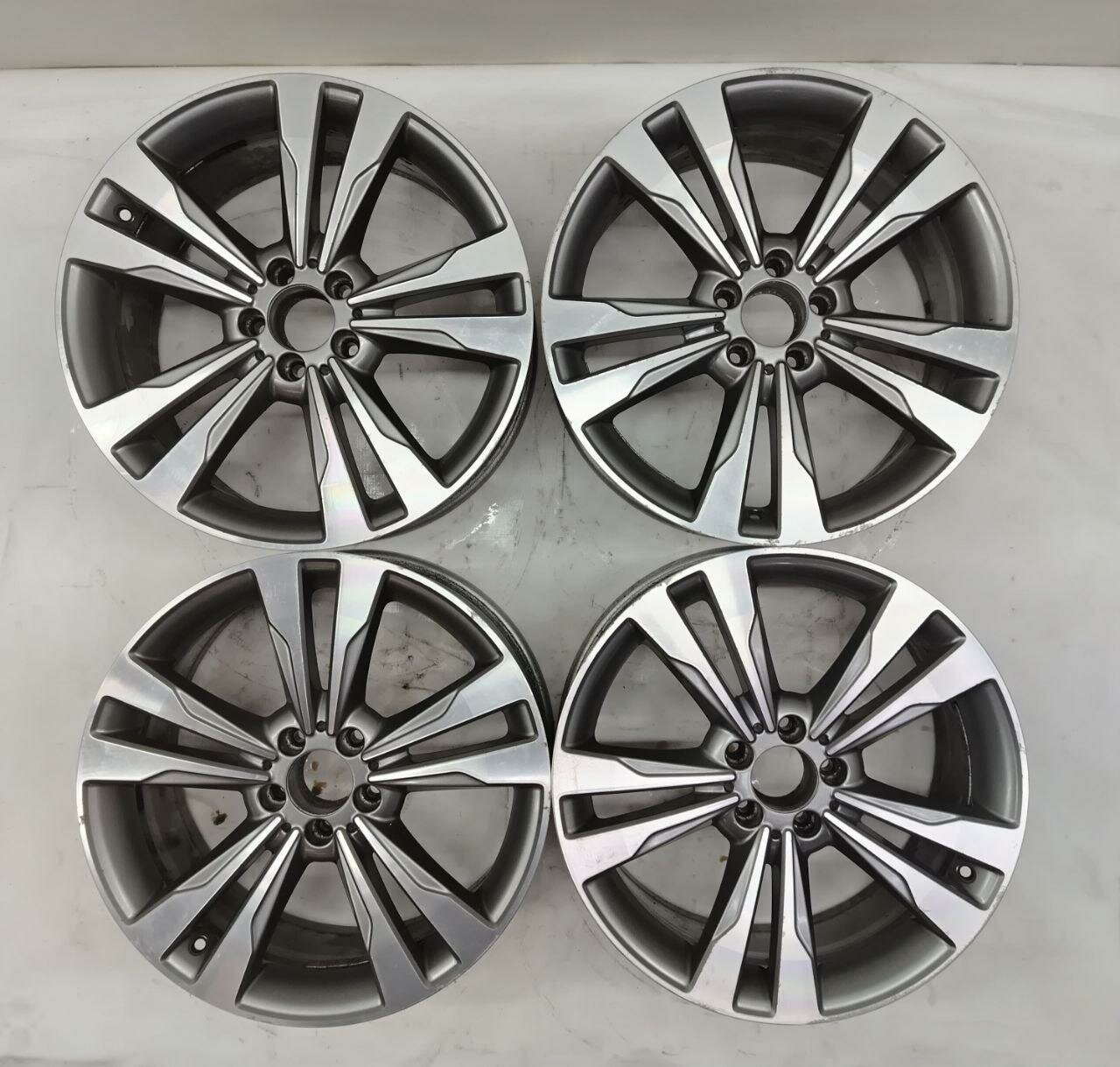 Колесные диски Mercedes-Benz 19x8.5 PCD 5x112 D66.6 ET36 (оригинал)