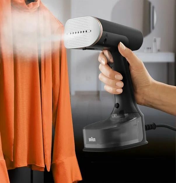 Ручной отпариватель для одежды Braun GS7077BK