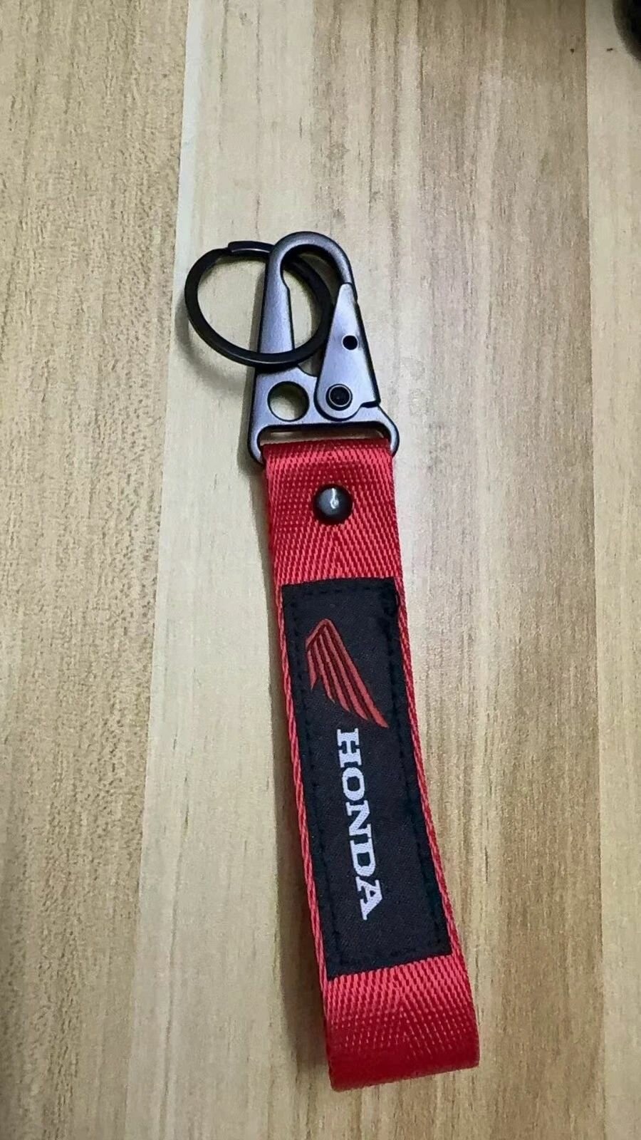 Брелок для ключей Honda CBR (CBR650R, CBR600RR, CBR1000R, 1100XX, 500R, 250, 300, 900RR) — подвеска на ключи, ок. 16×2,5 см, 30 г
