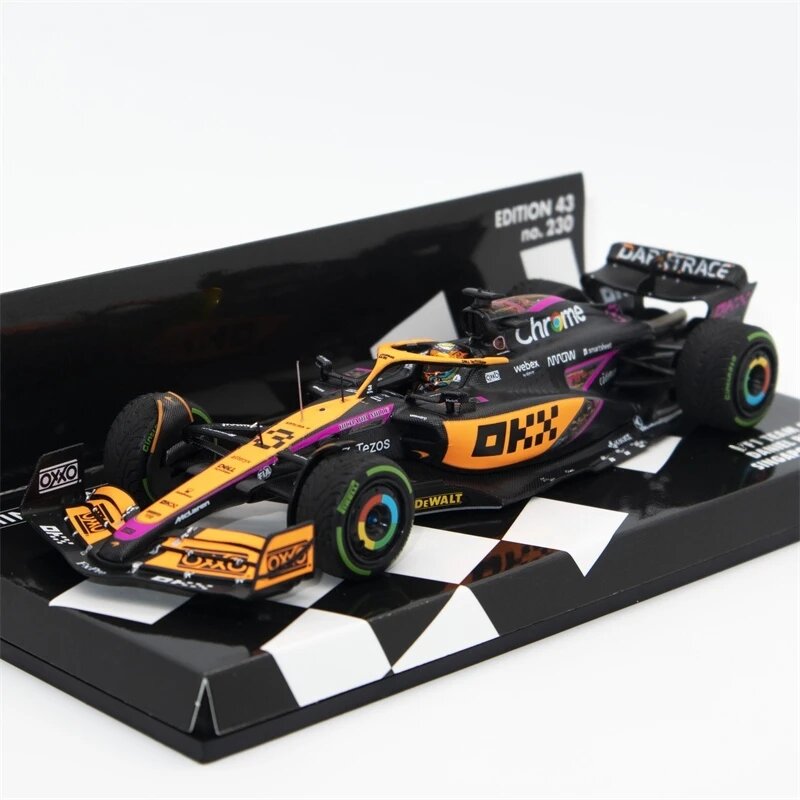 Модель автомобиля McLaren MCL35M 2022, цвет MCL36-03 SINGAPORE