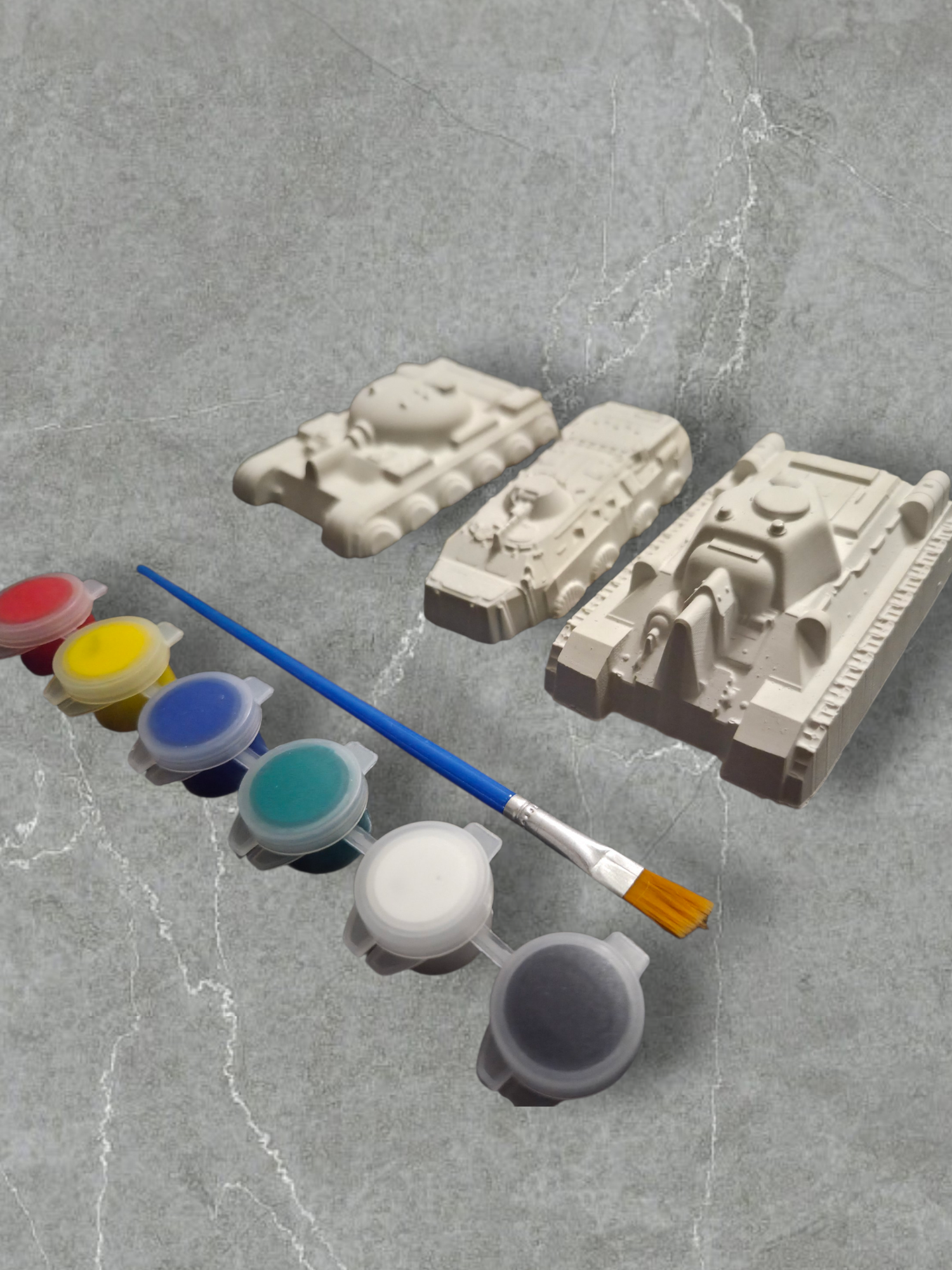 Набор для творчества "Военная техника", раскраска гипсовых фигур