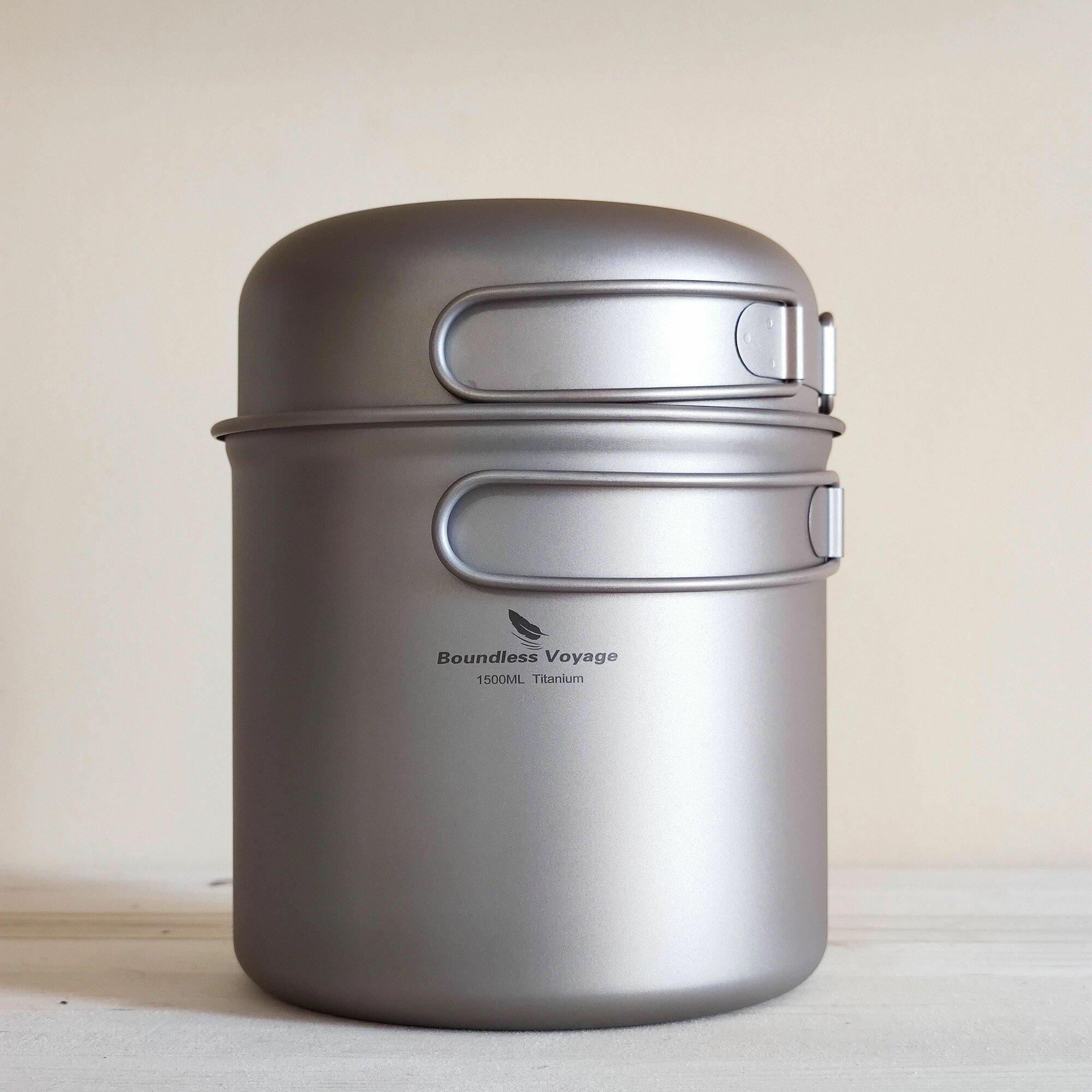 Туристические котелки из титана 1500 и 500 мл