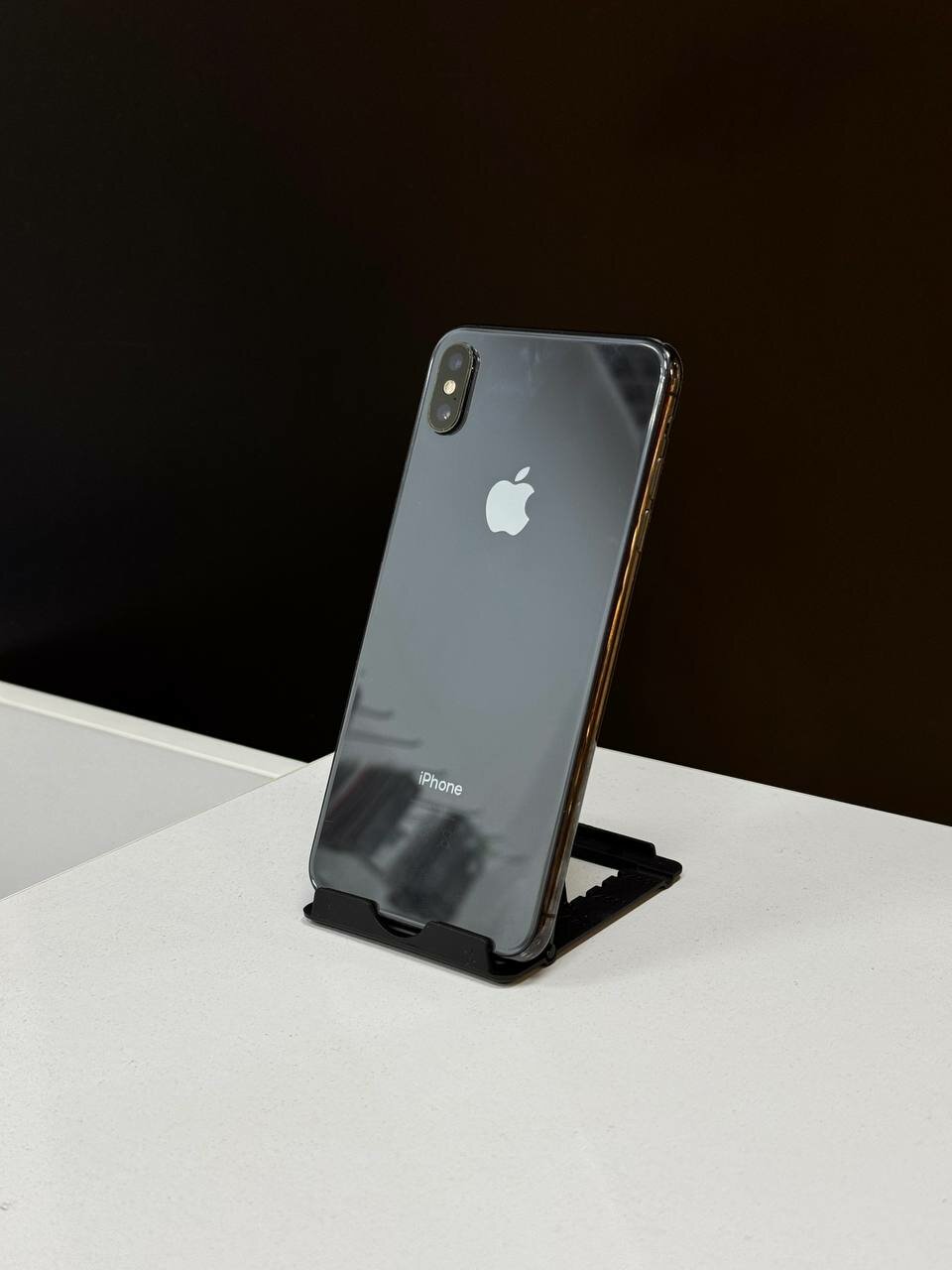 Смартфон Apple iPhone Xs Max 64 ГБ, nano SIM+eSIM, серый космос