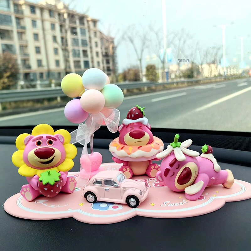 Декор для автомобиля Sweetheart Party: розовая подушка для сиденья, макаронные шарики и мини-розовая машинка с