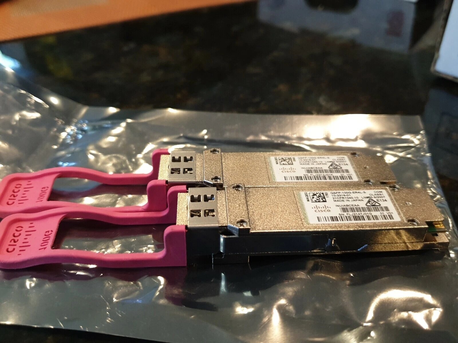 Модуль CISCO QSFP-100G-ER4L-S 100GBASE QSFP Transceiver, 40KM reach over SMF, Duplex LC