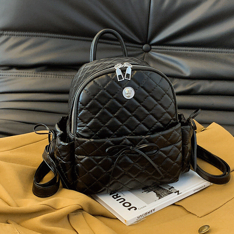 Сумка женская кожа енот стильная и элегантная вместительная повседневная на плечо рюкзак черная