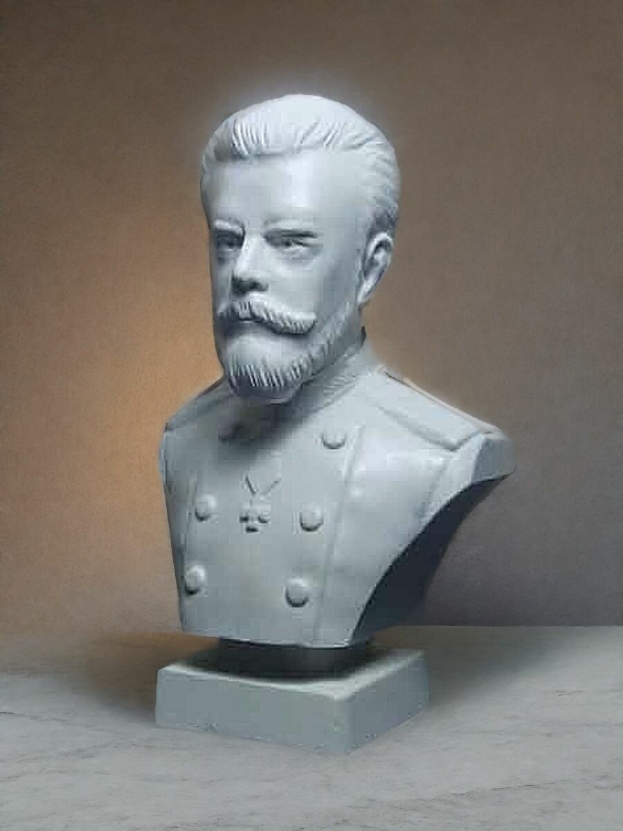 Бюст Николая -2 в мундире из камня. BN570. Высота 70мм. Высокая детализация. Белый. Тяжелый и холодный