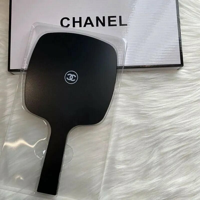 Chanel Зеркало косметическое