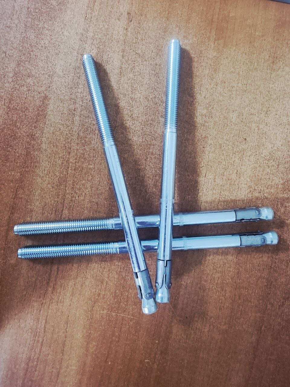 Дюбель анкер BZ 125 M12*220 (24шт-1уп) Wurth, Германия