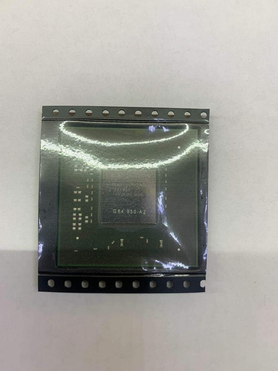 Видеочип GeForce 8800gt, G84-950-A2