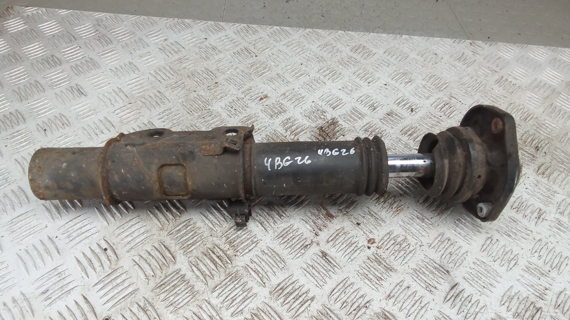 Амортизатор передний VOLKSWAGEN CRAFTER 1