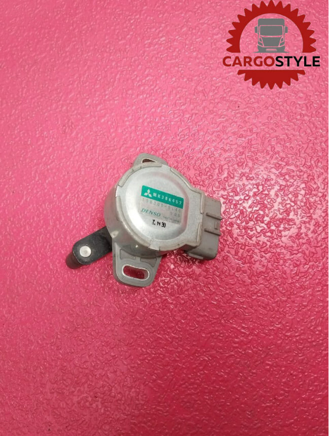 Датчик положения педали газа FUSO CANTER 4M50 E3/4 (1983008140. MK386457) оригинал Б. У