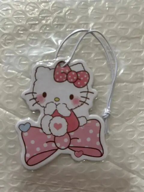 Hello Kitty My Melody Cinnamon Dog Kuromi Милый мультяшный аромадиффузор для автомобиля и дома, дезодорирующий кулон-ароматизатор для автомобиля и комнаты