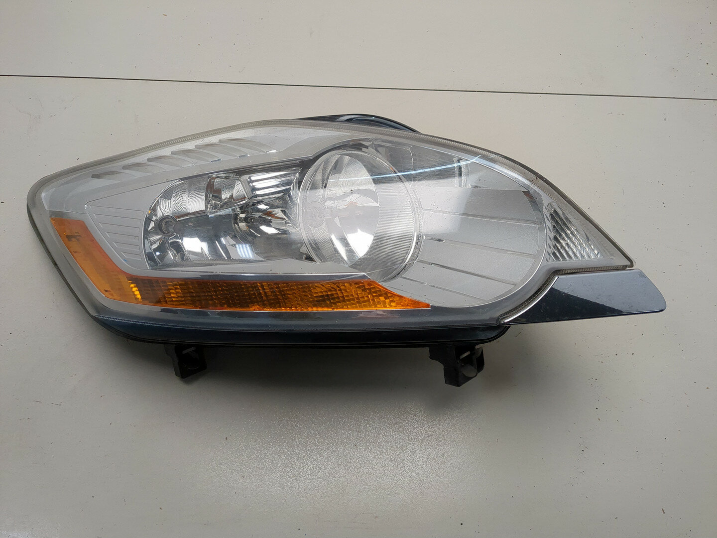 Фара (передняя) правая Ford Kuga Б/У