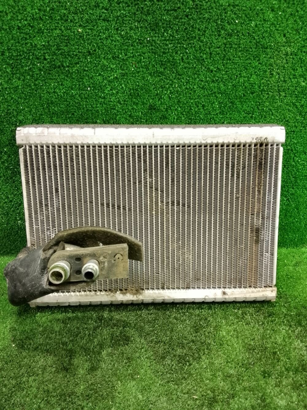 Радиатор кондиционера Peugeot Partner II Б/У с пробегом