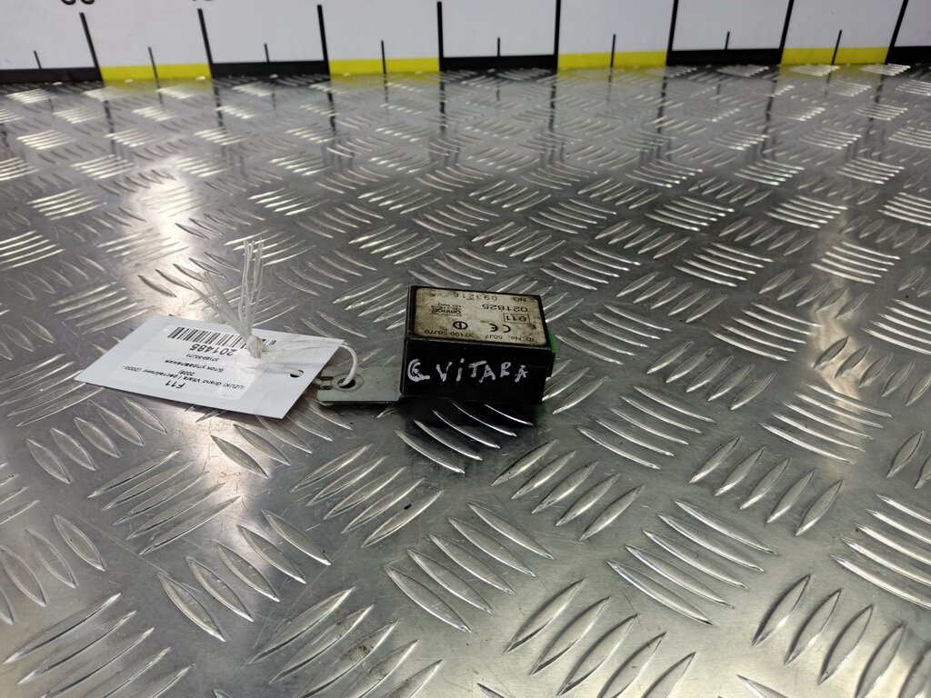 Блок управления Б/У для SUZUKI Grand Vitara I рестайлинг (2000—2006) 37190-50J70