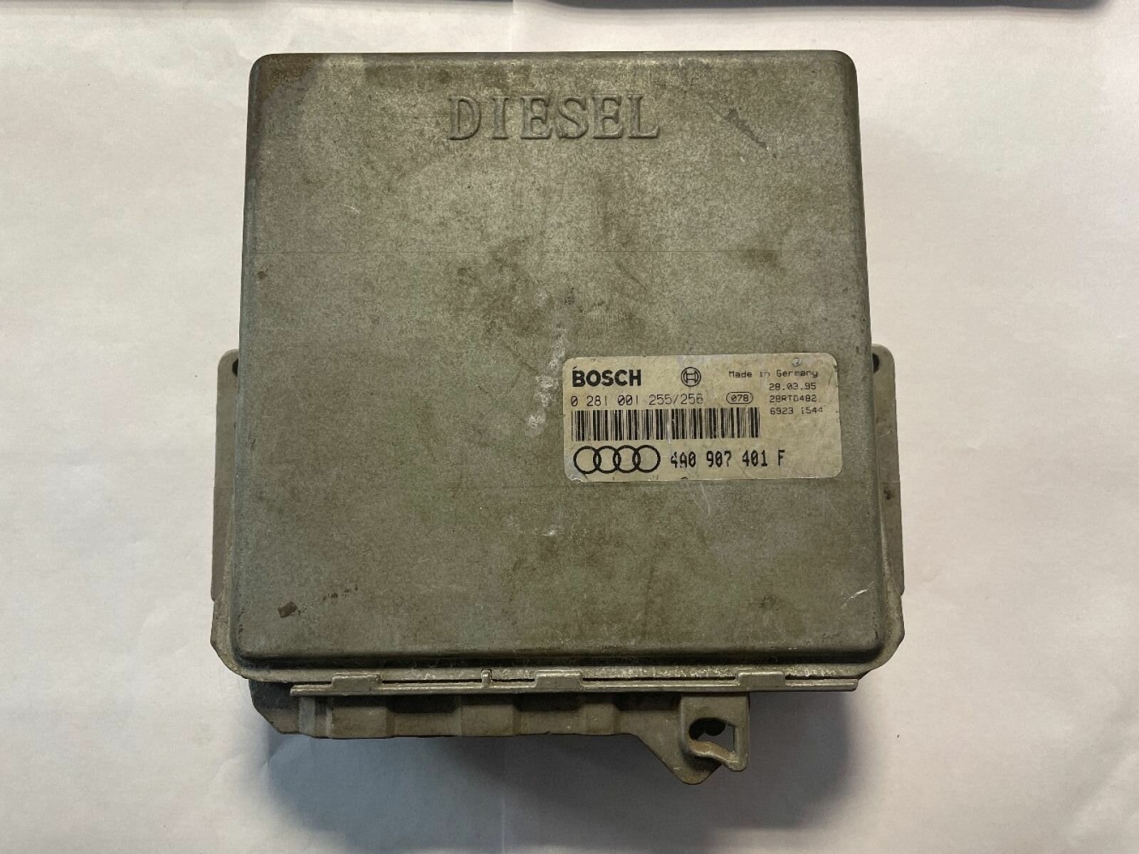 Блок управления двигателем Audi A6 C4