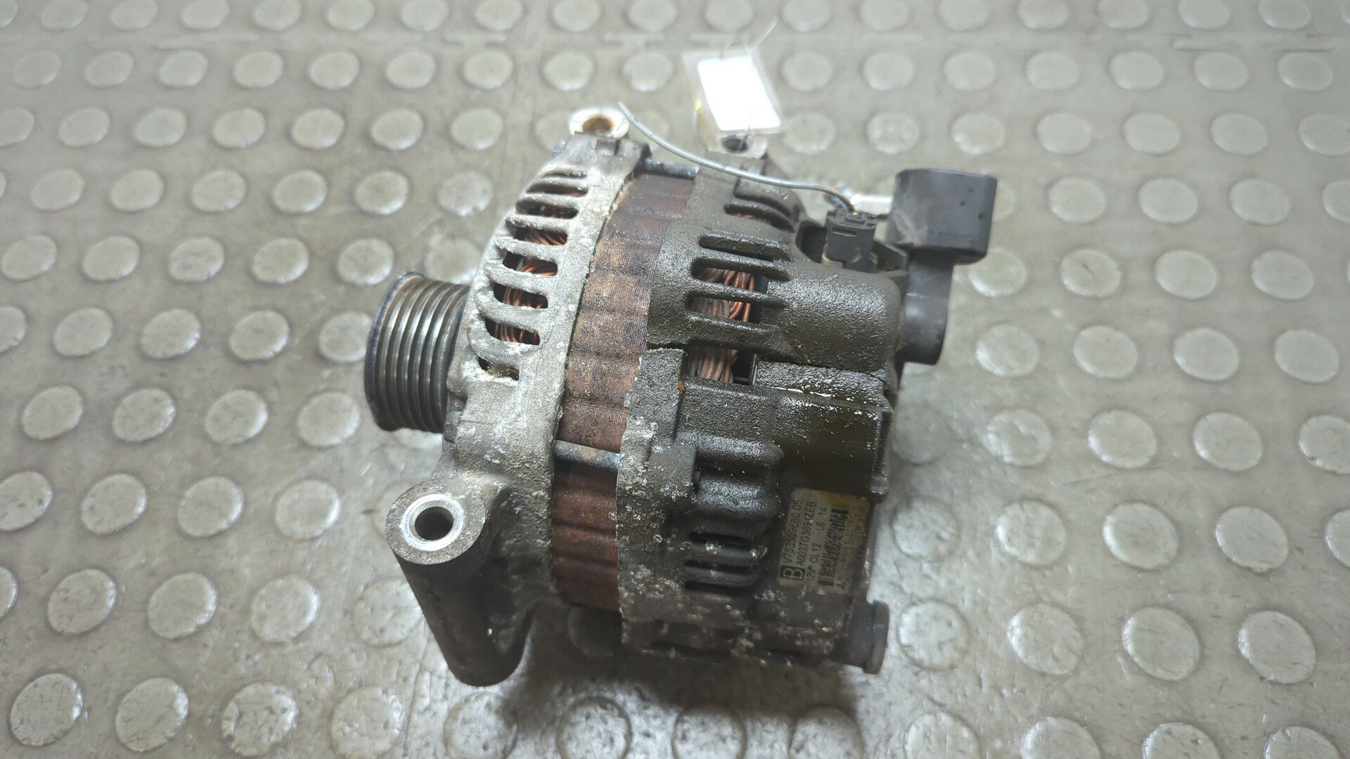 Генератор Peugeot 207 Б/У