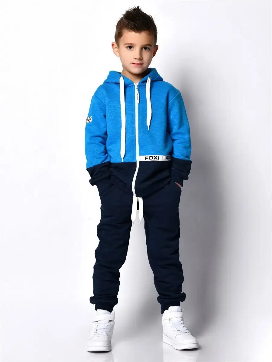 Костюм спортивный