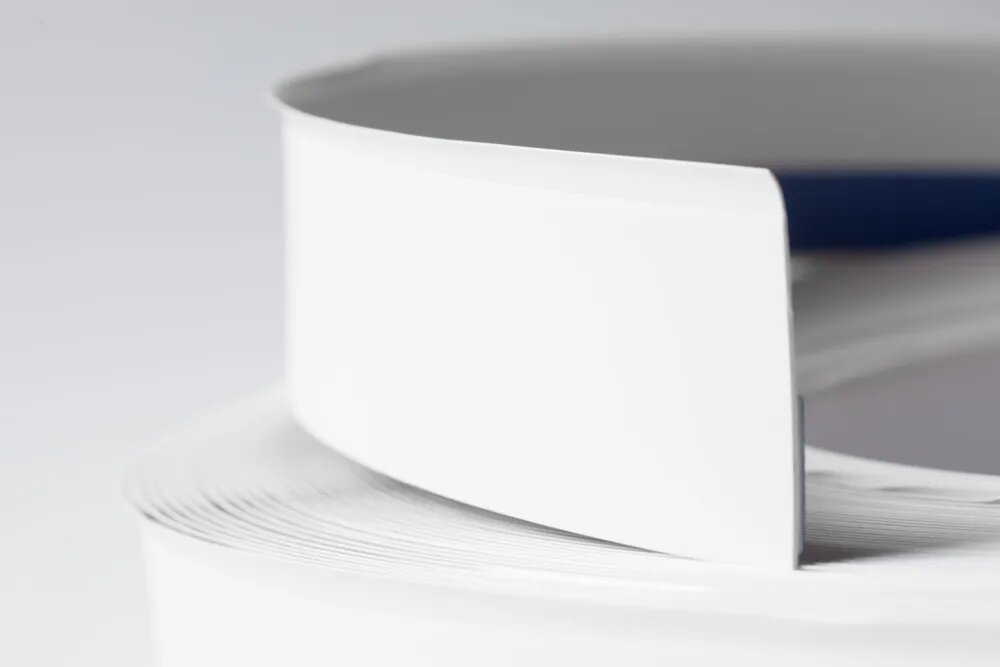 Нащельник самоклеящийся ширина 20мм, длина 6м