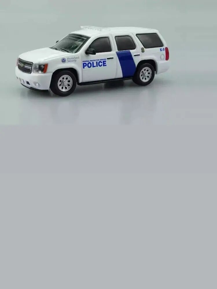 Машинка металлическая модель 596 1:64 Chevrolet Tahoe Patrol Vehicle Blue