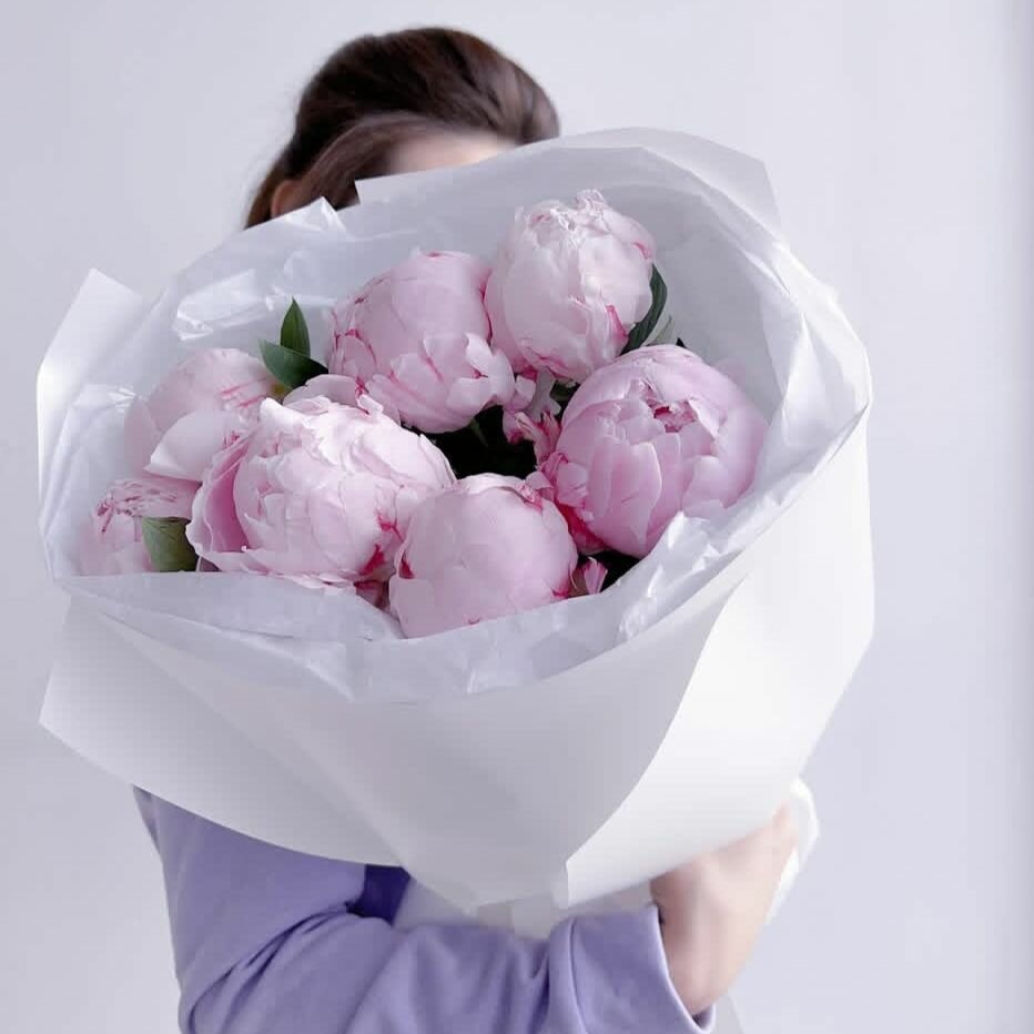 Шикарные розовые пионы