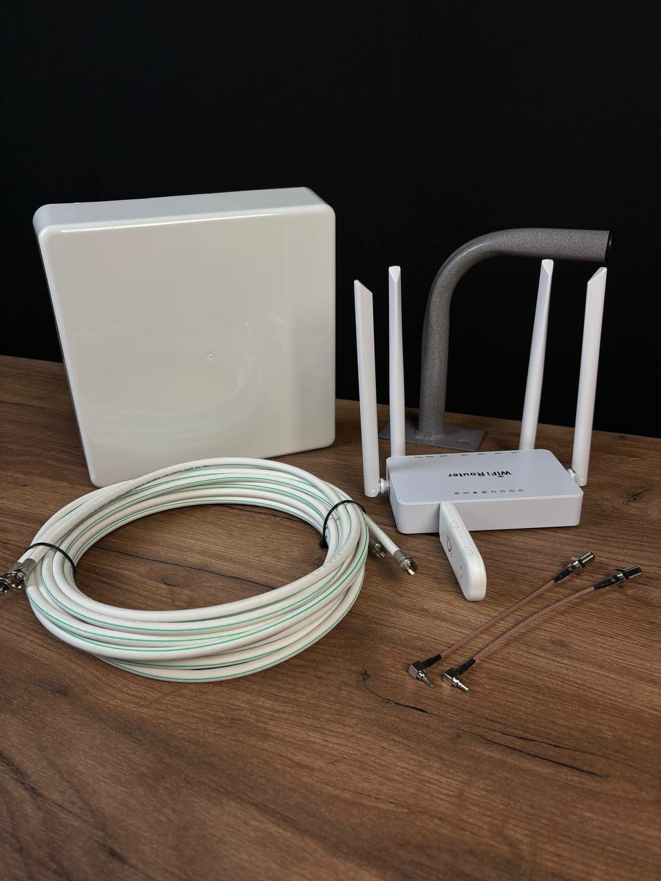 Универсальный Комплект Интернета 4G Модем F90 + WiFi Роутер ZBT 1626 + Антенна MiMO под Безлимитный Интернет