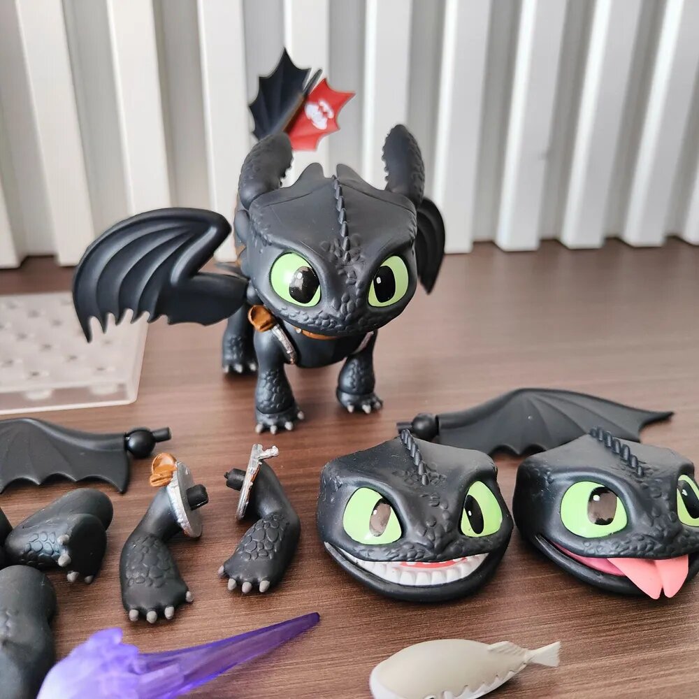 Фигурка Как приручить дракона Беззубик / How to Train Your Dragon Toothless Подарки для болельщиков (8,5 см)