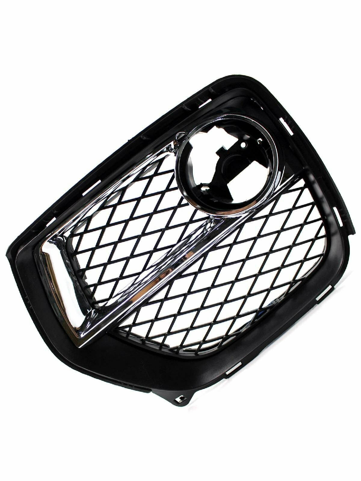 Левый/правый передний бампер, решетка противотуманных фар на 2012-2014 гг. 51117312605