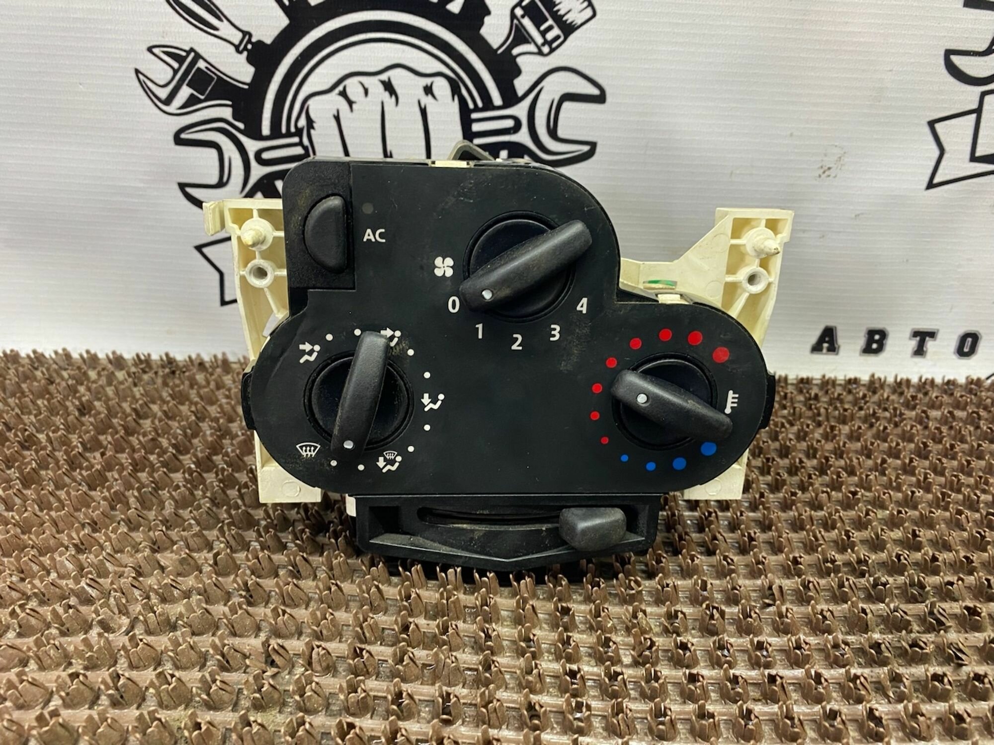 Блок климат контроля Renault Logan, I (2004 200. с пробегом