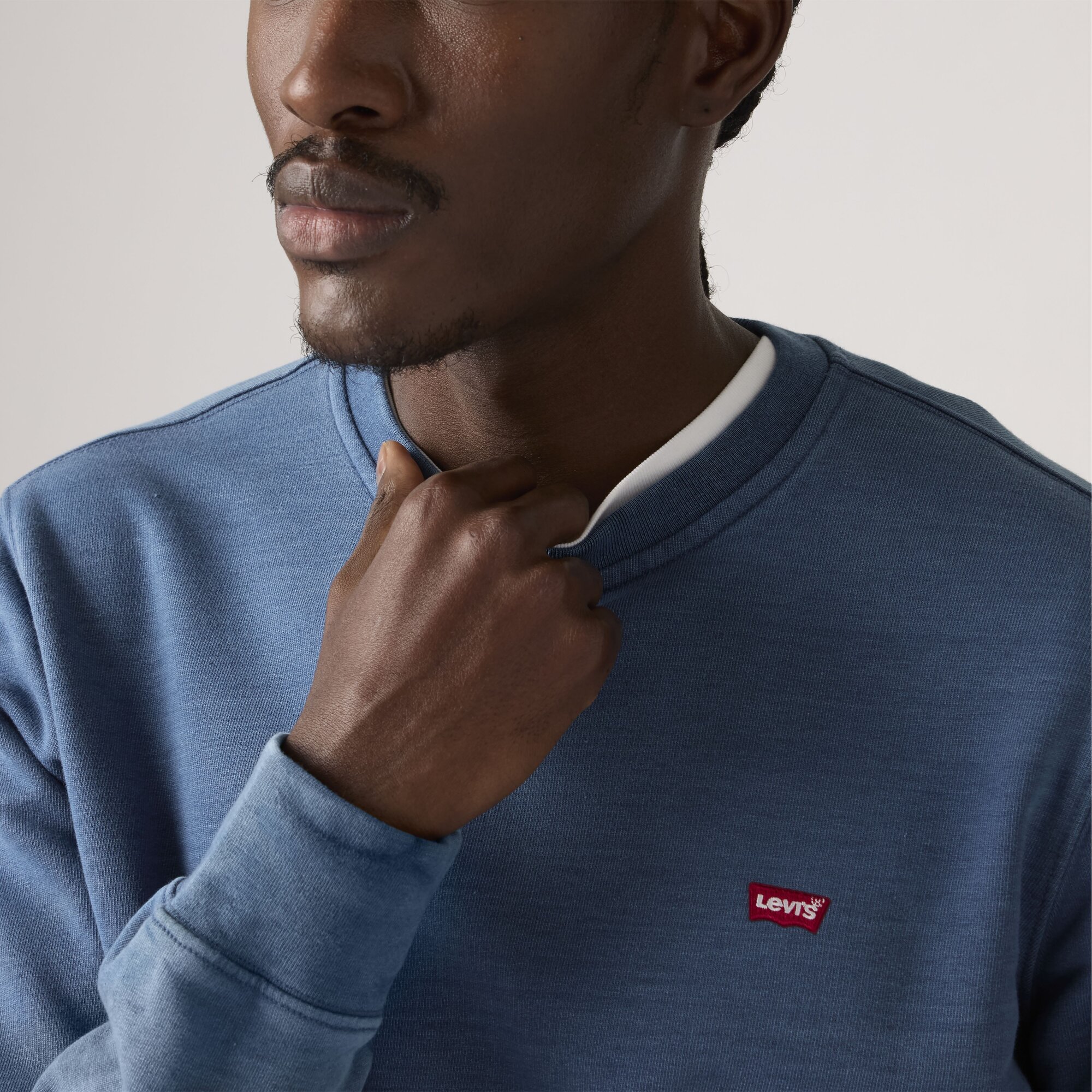 Свитшот Levi's Men Original Housemark Crewneck Sweatshirt, размер M, , синий — фото 1