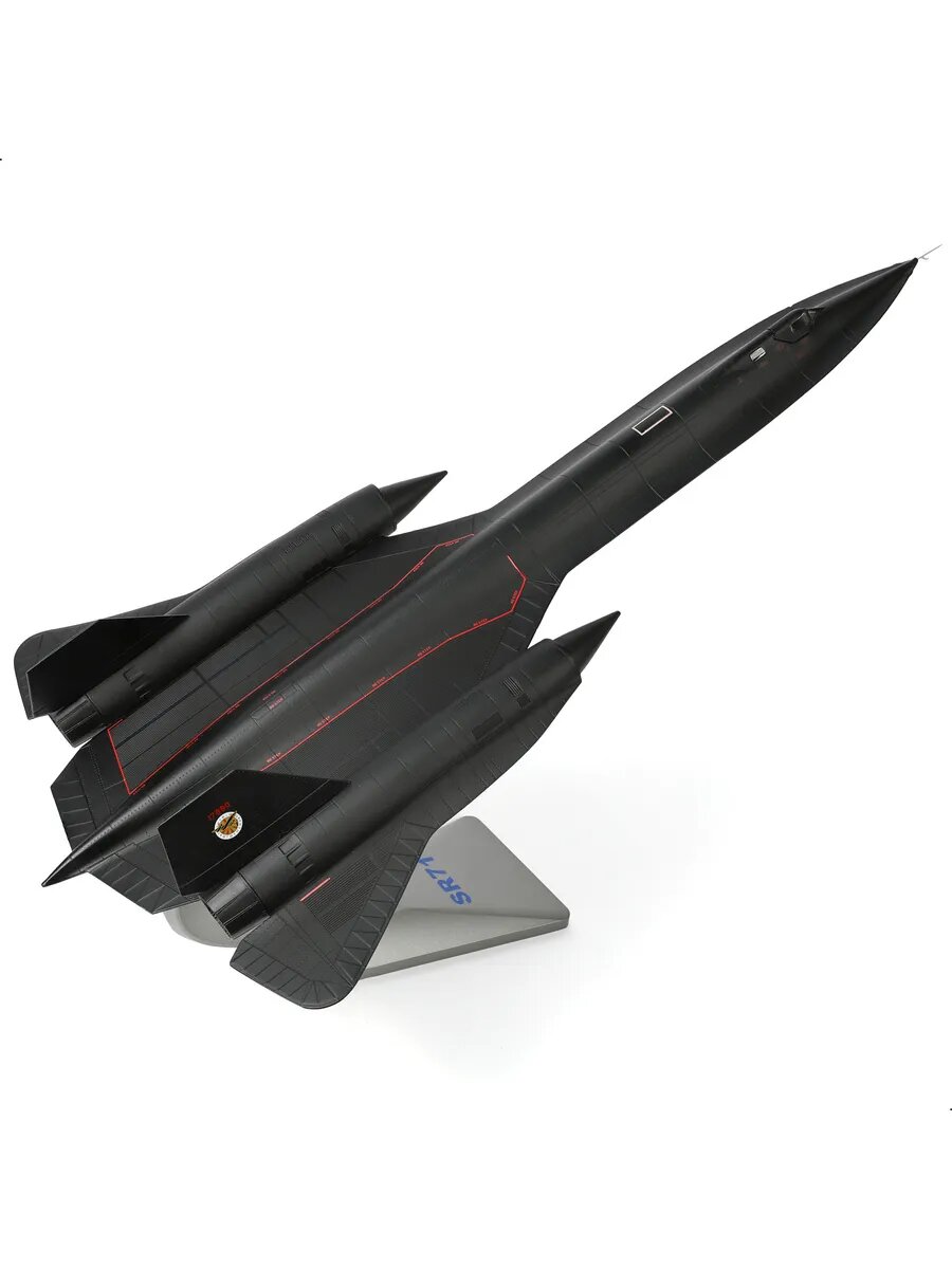 Модель самолета SR-71 Blackbird 1/72 металл