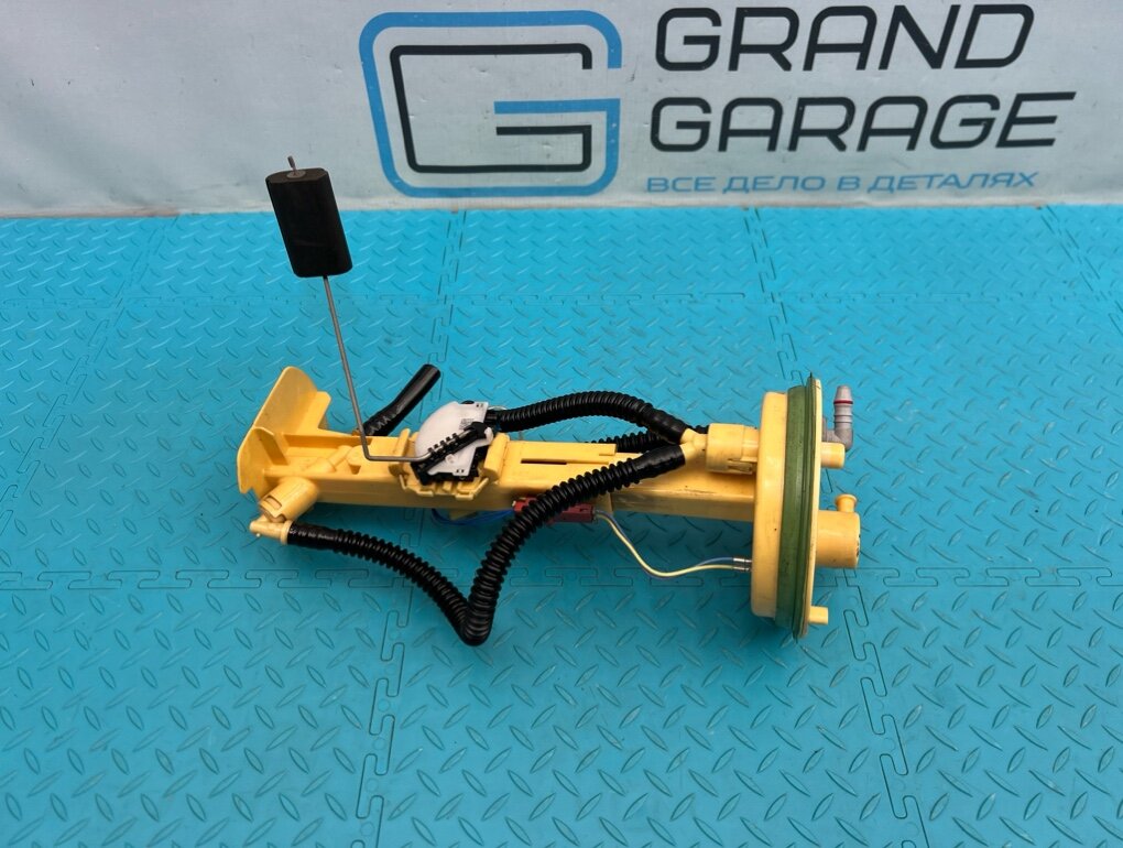 Датчик уровня топлива BMW X5 2015 F15 N57D30A 3.0 OEM 16117494926