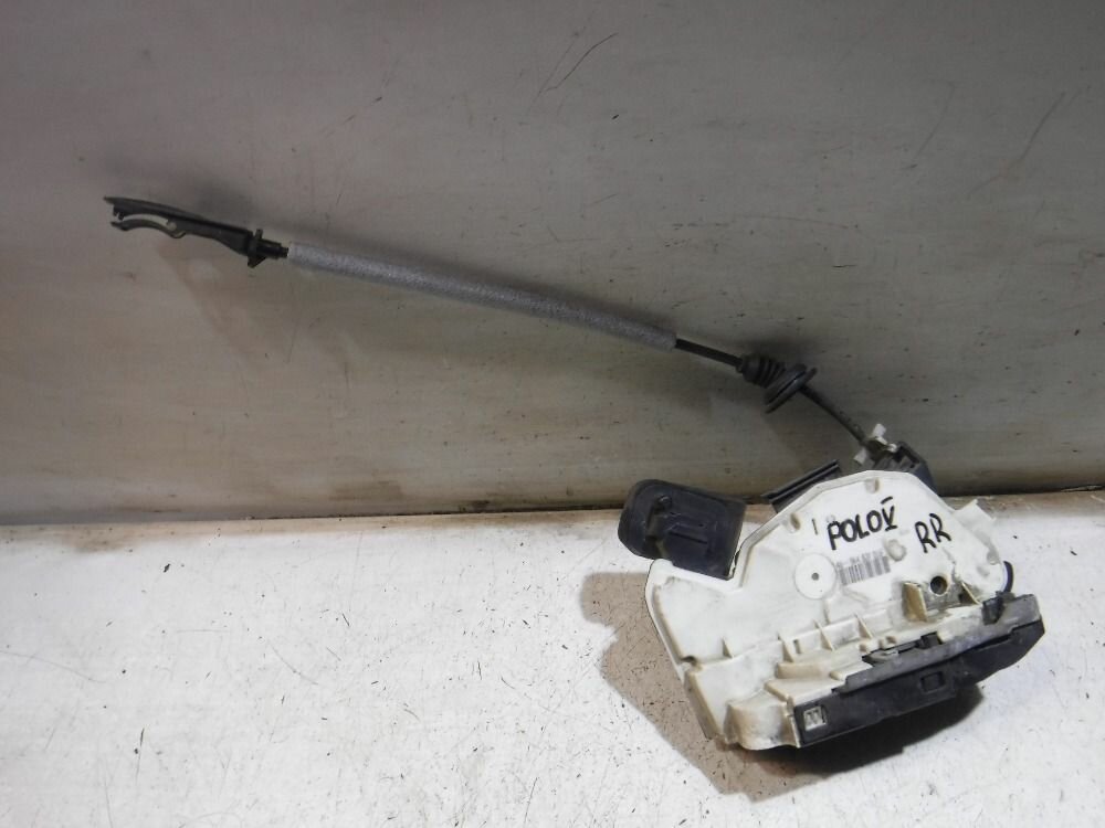 Замок двери задней правой VW Polo V