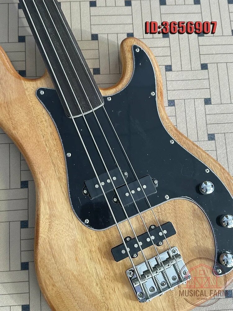 Бас-гитара Precision 4-струнная, корпус Дерево — фото 1