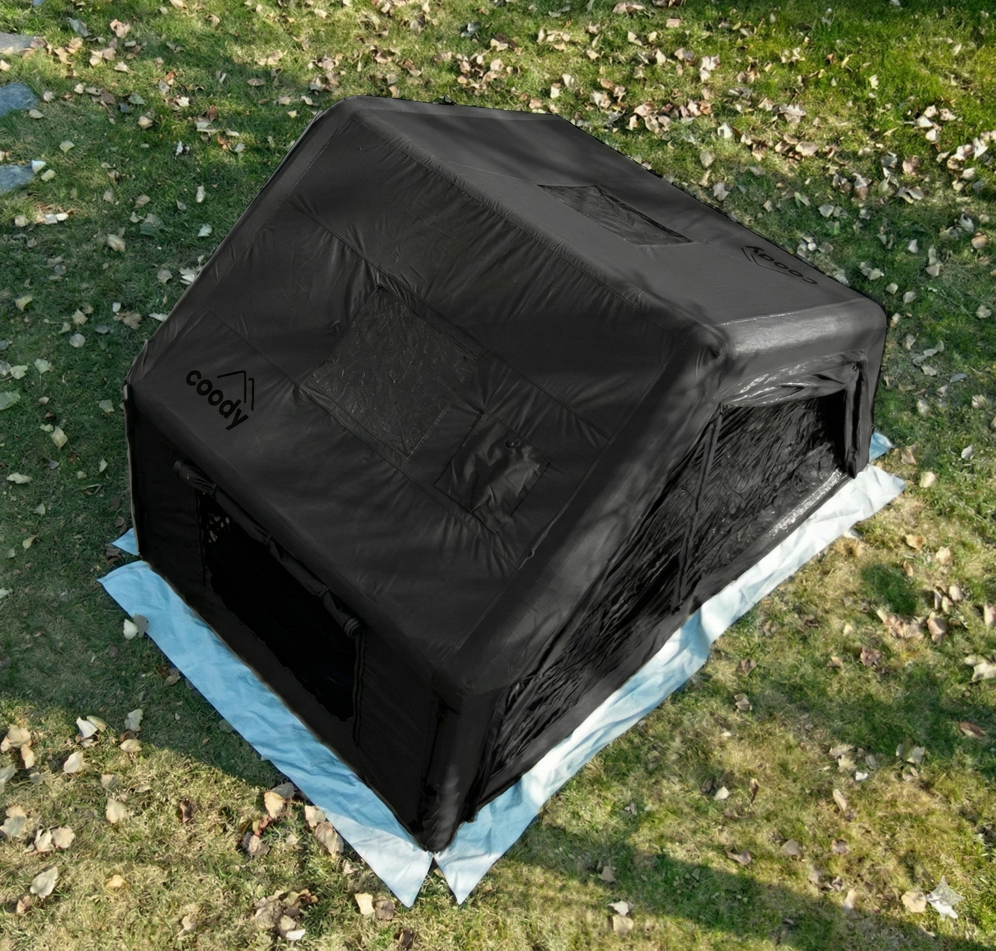 Надувная кемпинговая палатка Coody 9.0 Black, 9 м, 2-4 человека, с термоизоляцией и высоким потолком 220 см