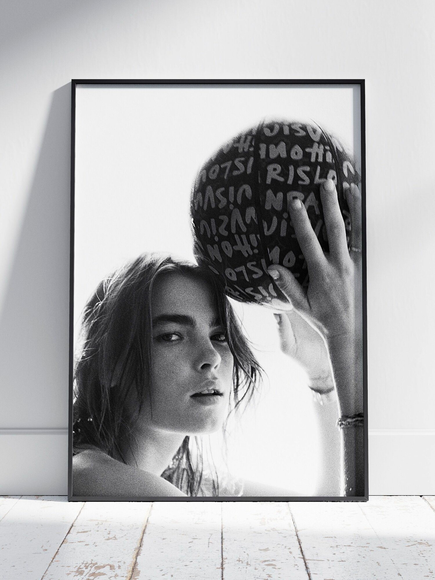 Плакат на стену для интерьера Бэмби Нортвуд Блит (Bambi Northwood Blyth 19) - Постер по модели, бренду и моде формата A4 (21x30 см)