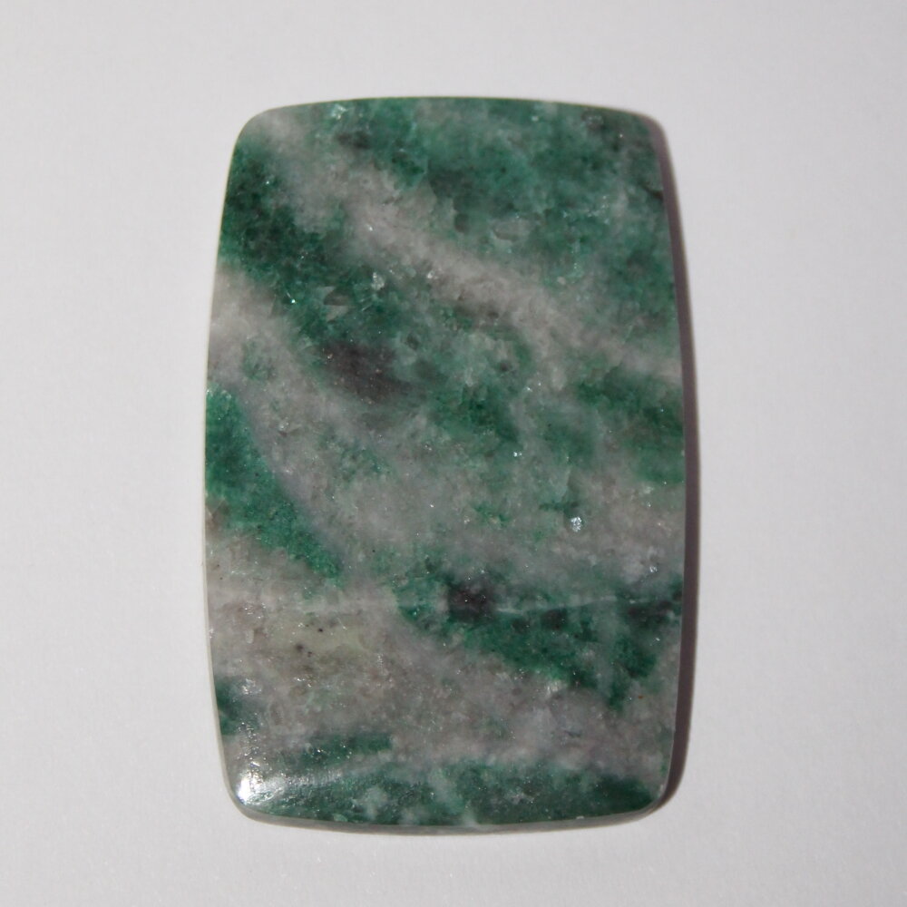 Кабошон лиственит, натуральный камень, 42х27х3 мм Урал, "True Stones"