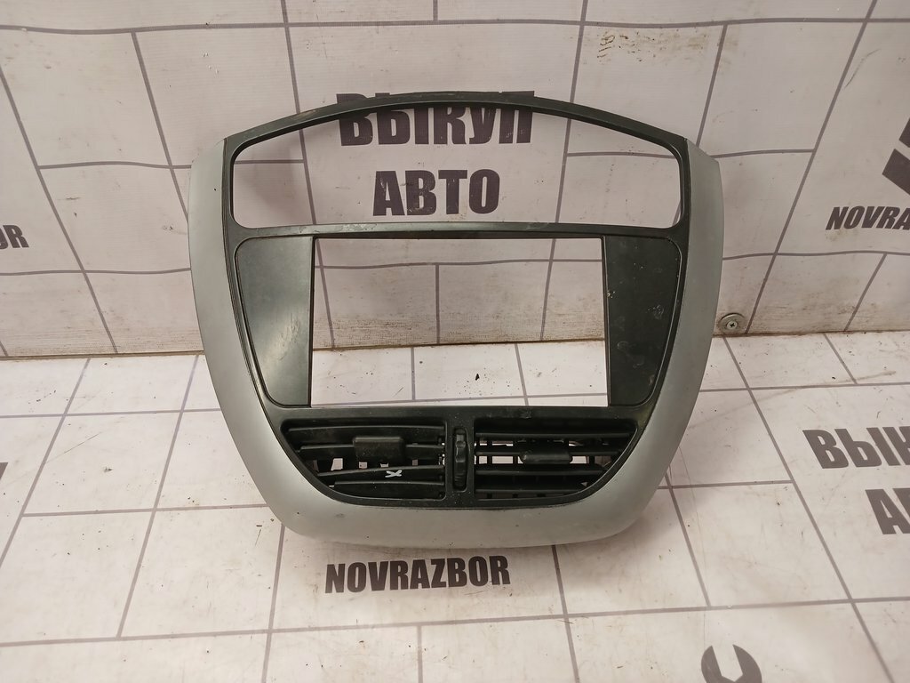 Рамка магнитолы Chery Tiggo T11 05-15