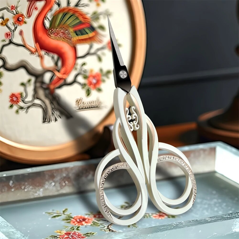 Ретро ножницы для шитья Scissors-White