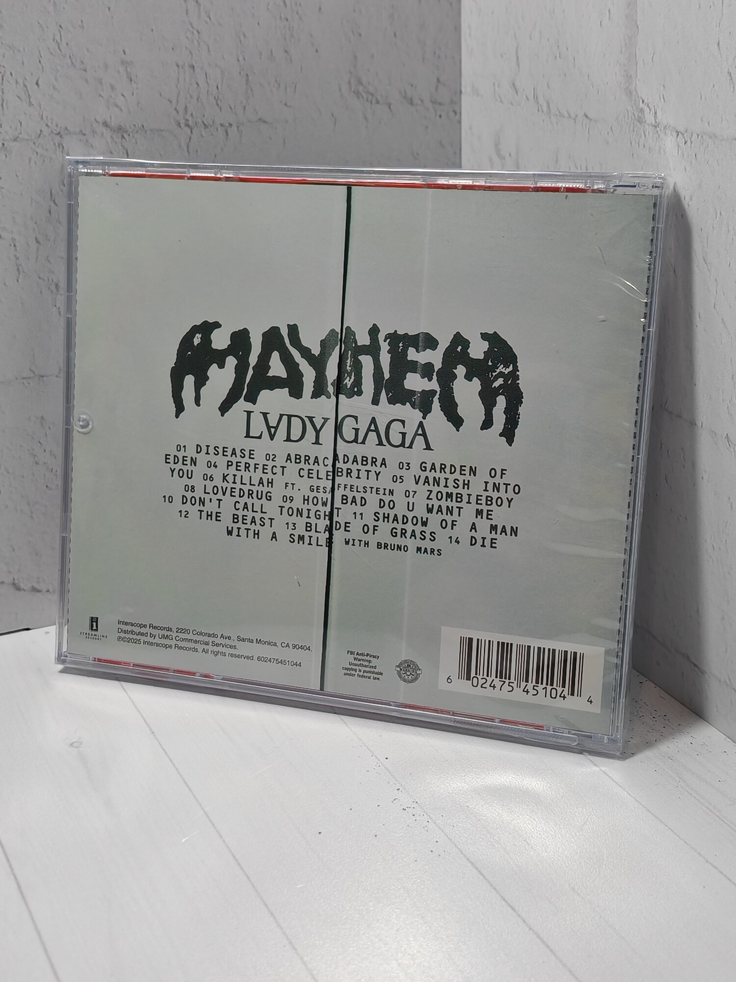 Диск Lady Gaga - Mayhem CD — фото 1