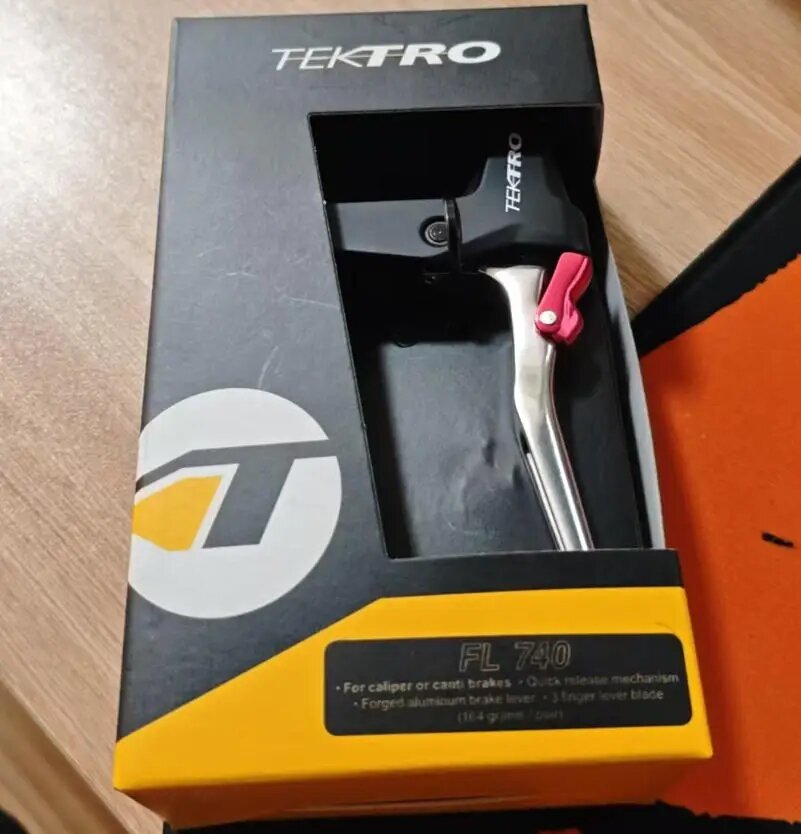 Рычаги TEKTRO FL740 3-х пальцевые кованые алюминиевые Silver