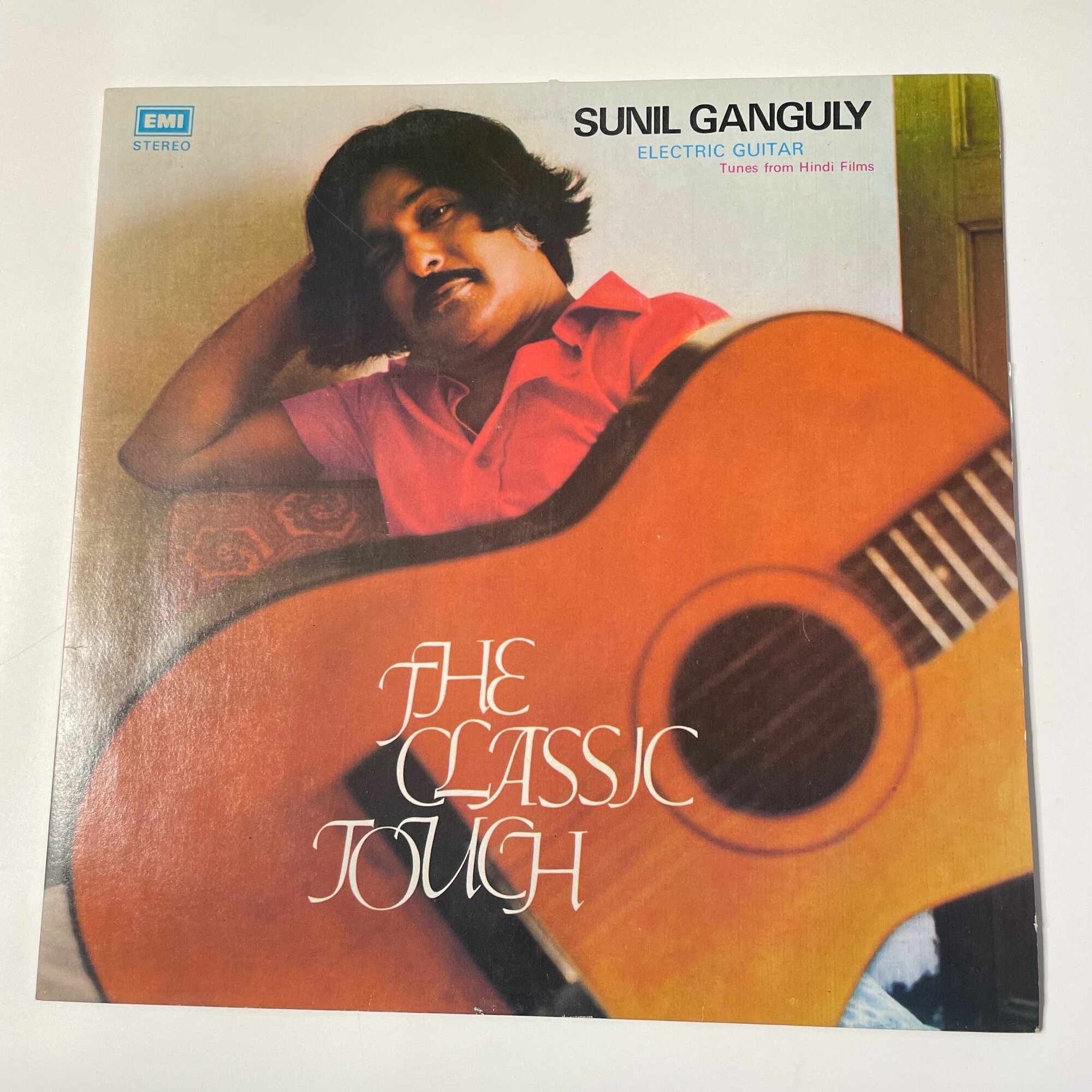 Винтажная виниловая пластинка LP Sunil Ganguly The Classic Touch (Индия 1980)