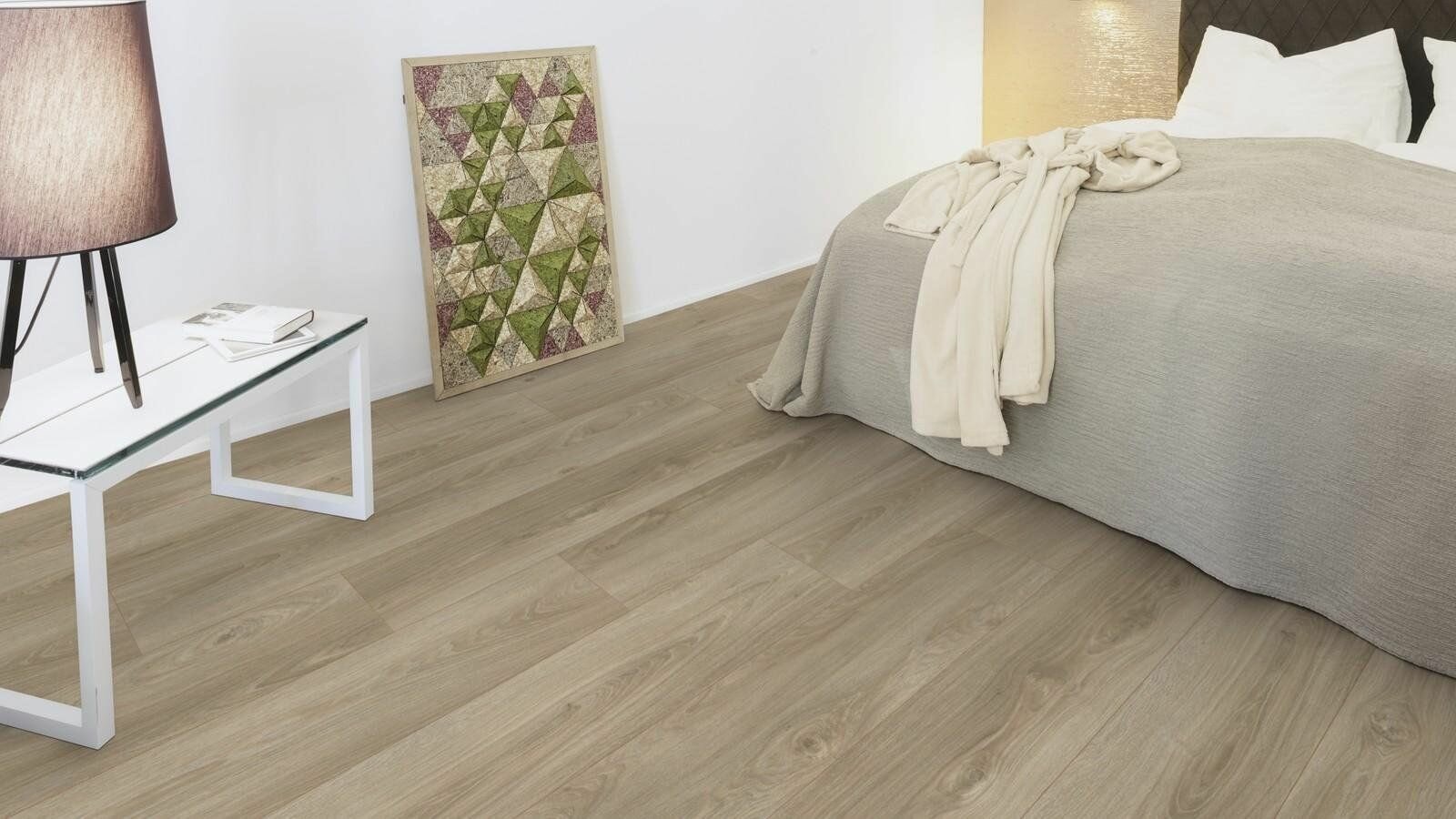 Ламинат Kaindl Classic Touch Wide Plank 8мм 37245 Дуб Робур