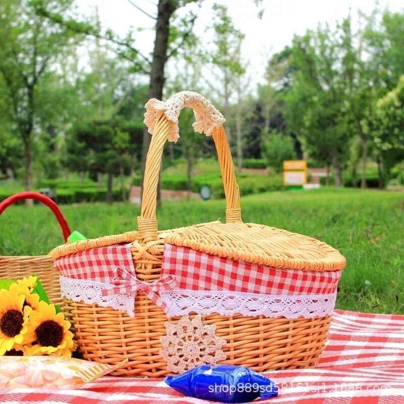 Плетёная корзина для пикника, Красный