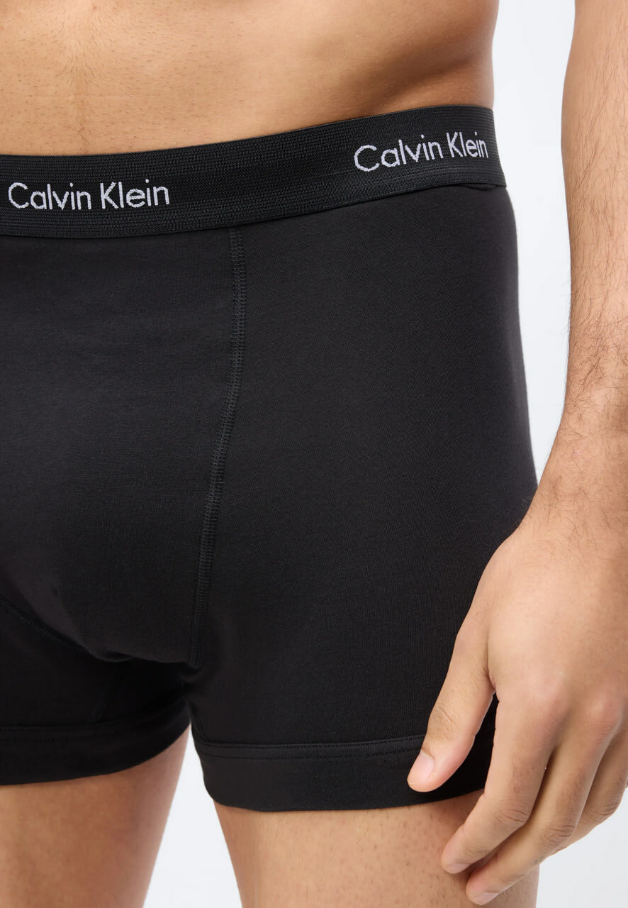 Трусы CALVIN KLEIN TRUNK 3 PACK COTTON STRETCH, комплект из 3 шт., размер S, черный — фото 1