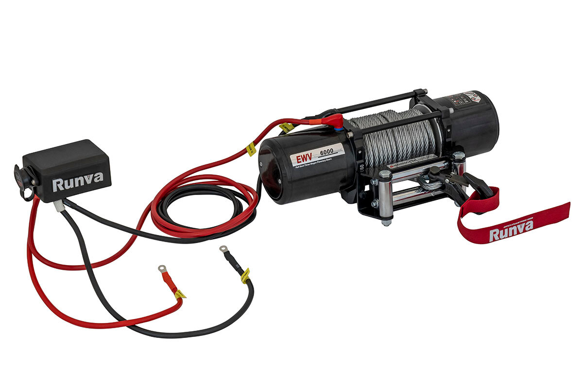 Лебёдка автомобильная электрическая 12V Runva 6000 lbs 2722 кг (стальной трос) арт. EWV6000S