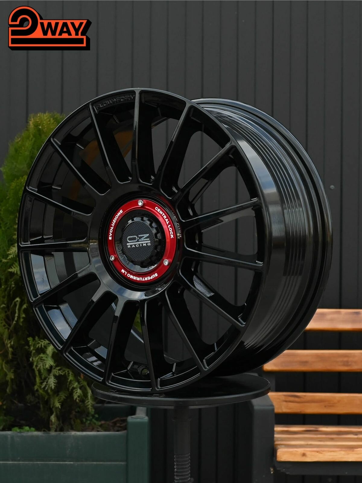 R17 Диск Литой O.Z Superturismo Стиль 7.5J ET38 5*108 Черный