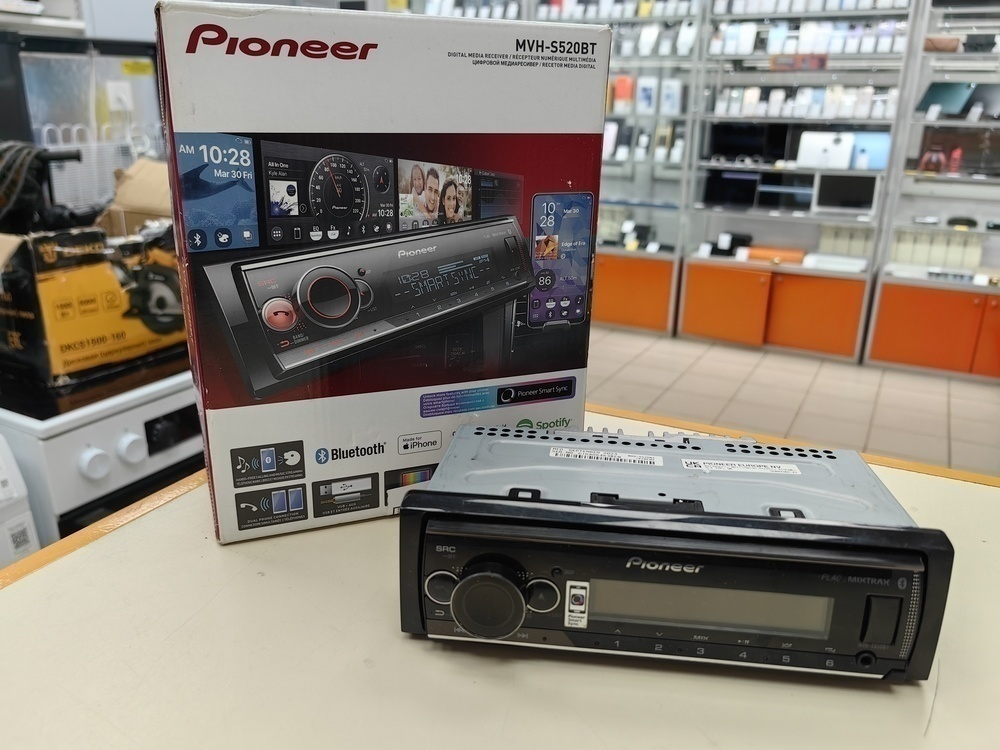 Автомагнитола Pioneer MVH-S520BT с Bluetooth, AUX, USB, 4х50 Вт, 1DIN б/у уценка