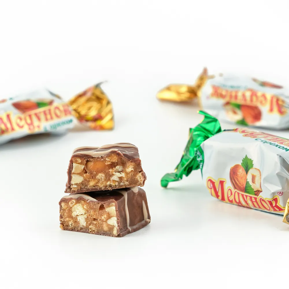 Конфеты Медунок с орехом 3 пакета по 1кг от фабрики Славянка, картонная коробка